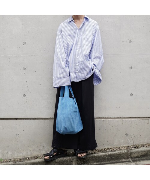 YohKi（ヨウキ）の「"Henkei " Back-open regular collar shirt (STRIPED)（シャツ/ブラウス ...