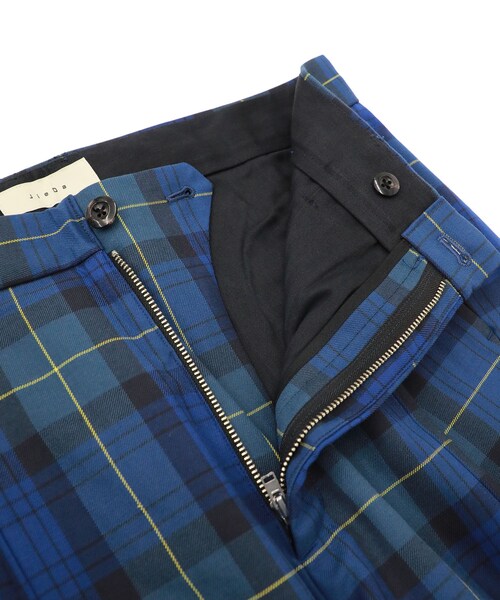 JieDa（ジエダ）の「TERTAN CHECK TUCK SLACKS（その他）」 - WEAR