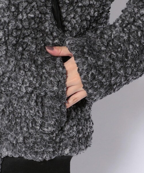 KMRii（ケムリ）の「【別注】KMRii/ケムリ/HOODED BOA BLOUSON/RFL（）」 - WEAR