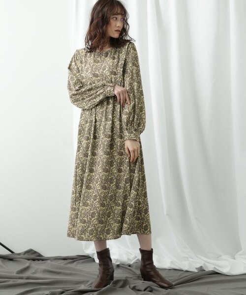 frames RAY CASSIN（フレームスレイカズン）の「【WEB限定】オリプリワンピース（）」 - WEAR