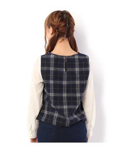 PAGEBOY（ページボーイ）の「ビジューデコレーション切り替えプルオーバー（）」 - WEAR