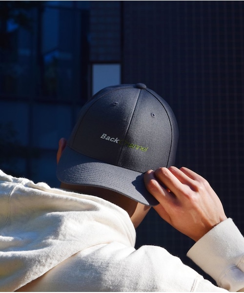 Back Channel（バックチャンネル）の「-Back Channel-OFFICIAL LOGO SNAPBACK（その他）」 - WEAR
