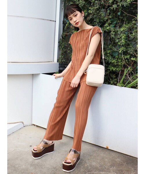 MURUA（ムルーア）の「ミニスクエアBAG（ハンドバッグ）」 - WEAR