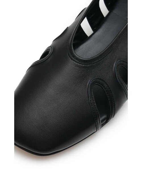 HEREU（ヘリュー）の「튜넬라 TUNELLA BLACK WFR22TUNE004（）」 - WEAR