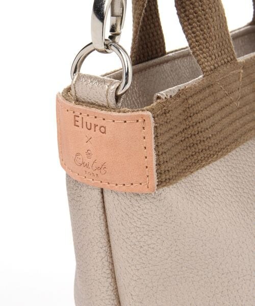 Elura（エルーラ）の「＜ウイトート×Eluraコラボ＞Ouitote mini mini（バッグ）」 - WEAR