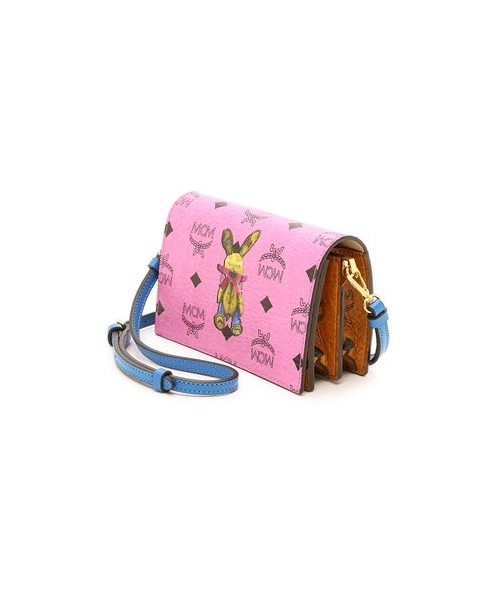 MCM（エムシーエム）の「MCM Rabbit Print Cross Body Bag（ショルダーバッグ）」 - WEAR
