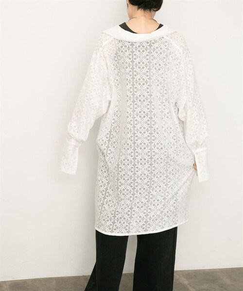 KBF（ケイビーエフ）の「V字領緣蕾絲洋裝（）」 - WEAR