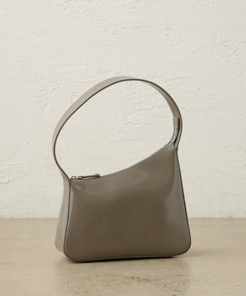 IACUCCI(イアクッチ)（イアクッチ）の「モスト SPECCHIO（バッグ）」 - WEAR