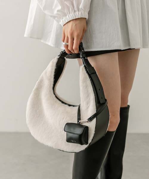 mystic（ミスティック）の「loti ファーサークルBAG（）」 - WEAR