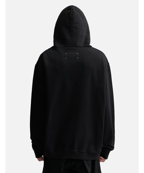 Maison Margiela（メゾンマルジェラ）の「Distorted Logo Hoodie（）」 - WEAR