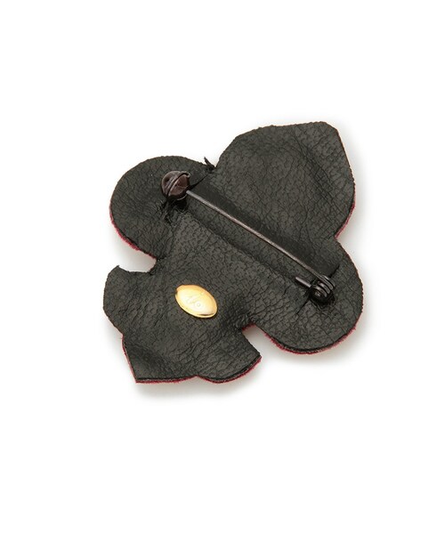 io（イオ）の「ZALLY ブローチ（）」 - WEAR